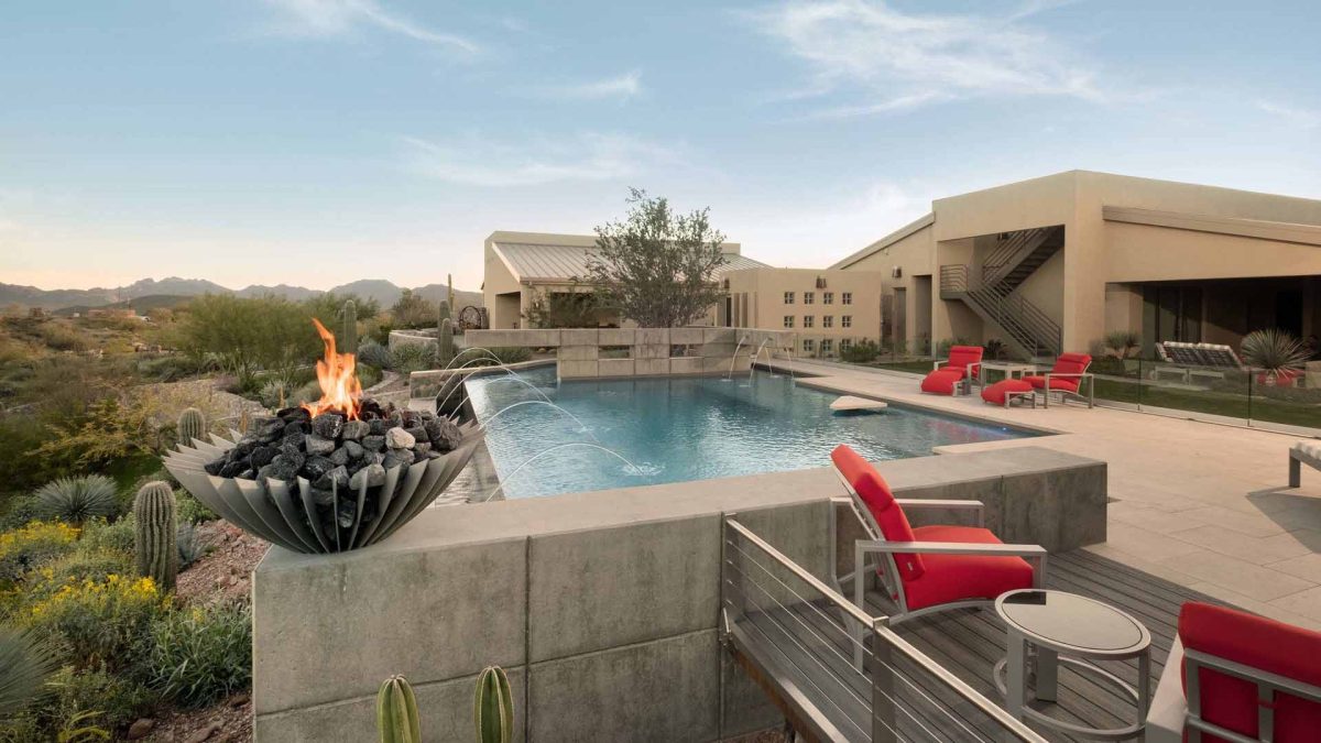 Outdoor Living & Water - Red Rock